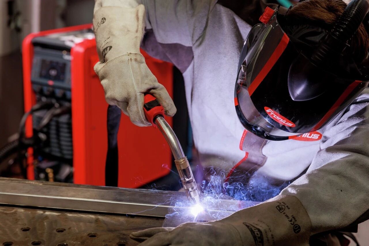 Fortis 手工 MIG/MAG 焊机-珠海市福尼斯焊接技术有限公司